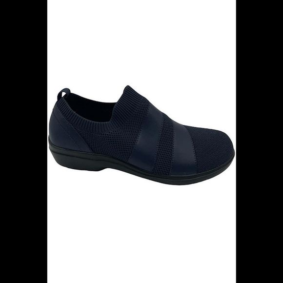 Clarks | Shoes | Clarks Collection Knit Slipons Sashlyn Edge Navy Wide ...